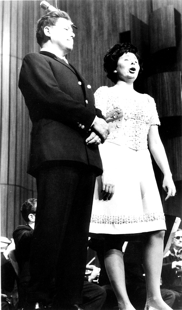 Leonard Bernstein o hudbě (17/25) | TV Program