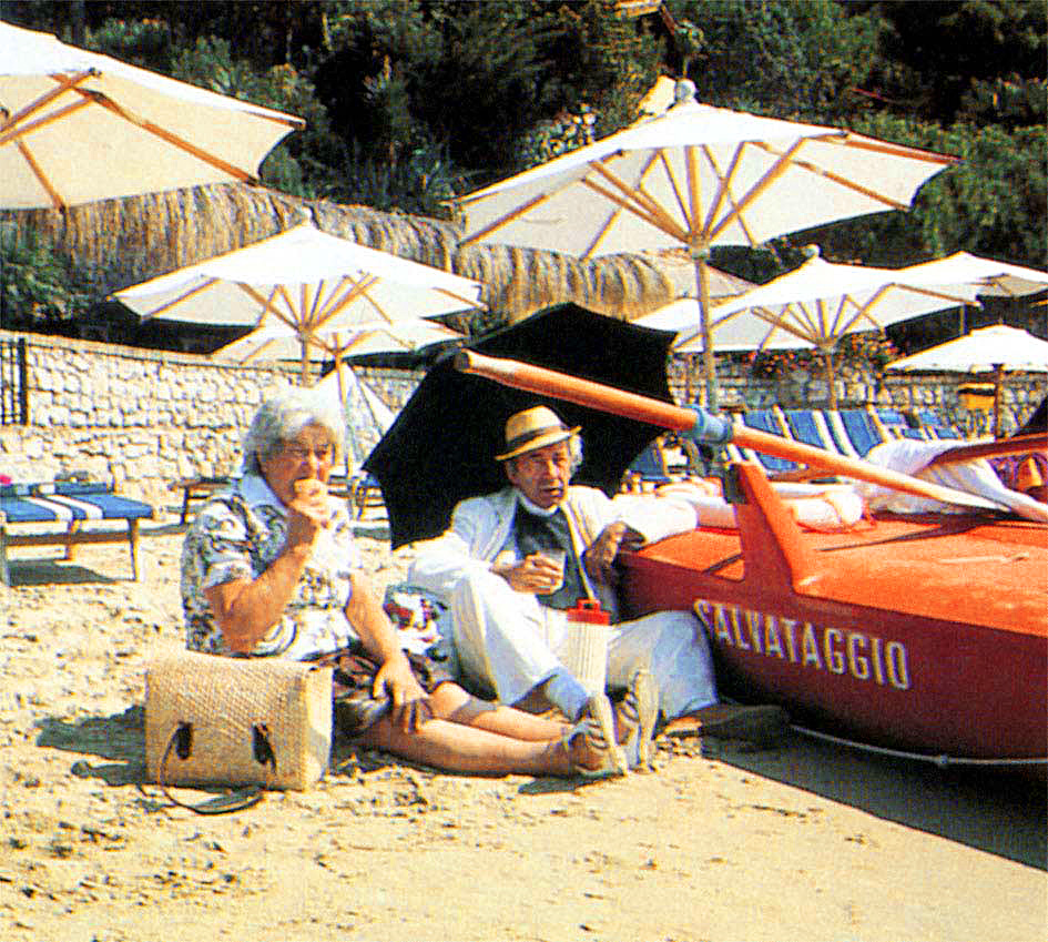 Slunce, seno, erotika | TV Program